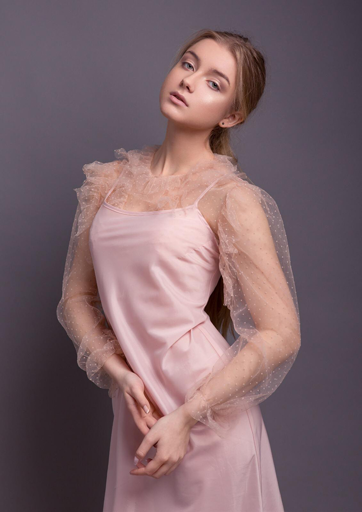 LAURA | Era Models Istanbul